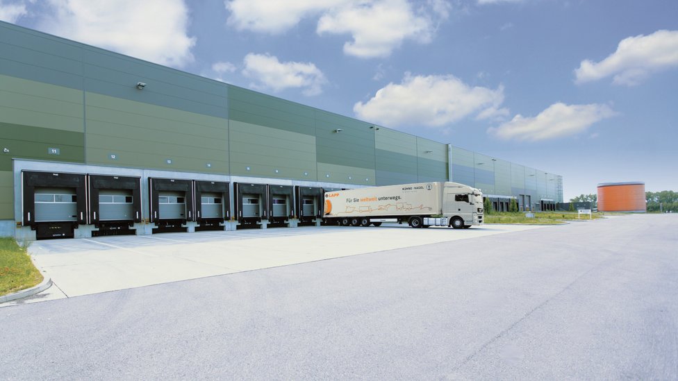LAPP baut Logistik in Ludwigsburg aus