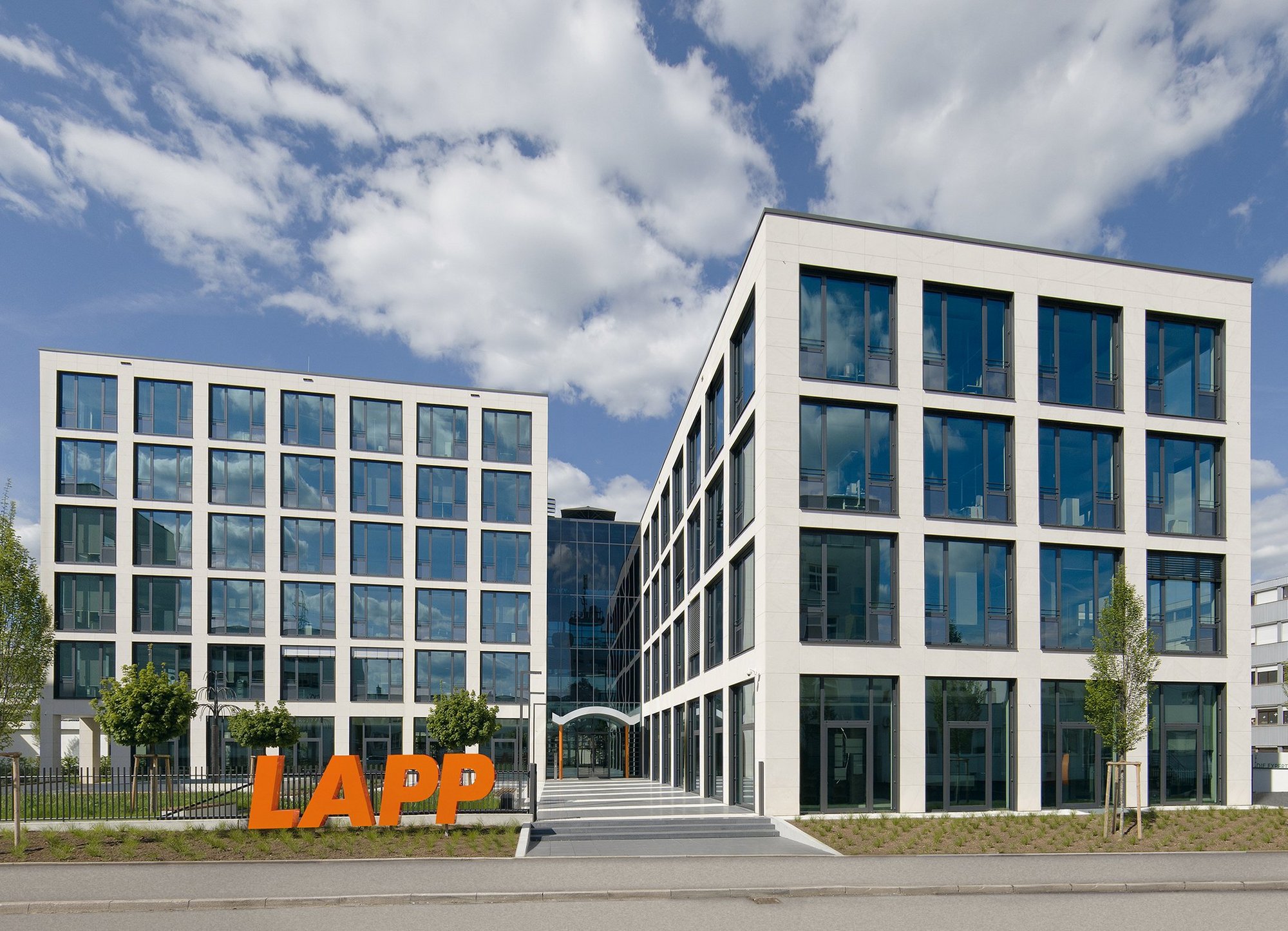 LAPP with slight decline in sales but confident outlook